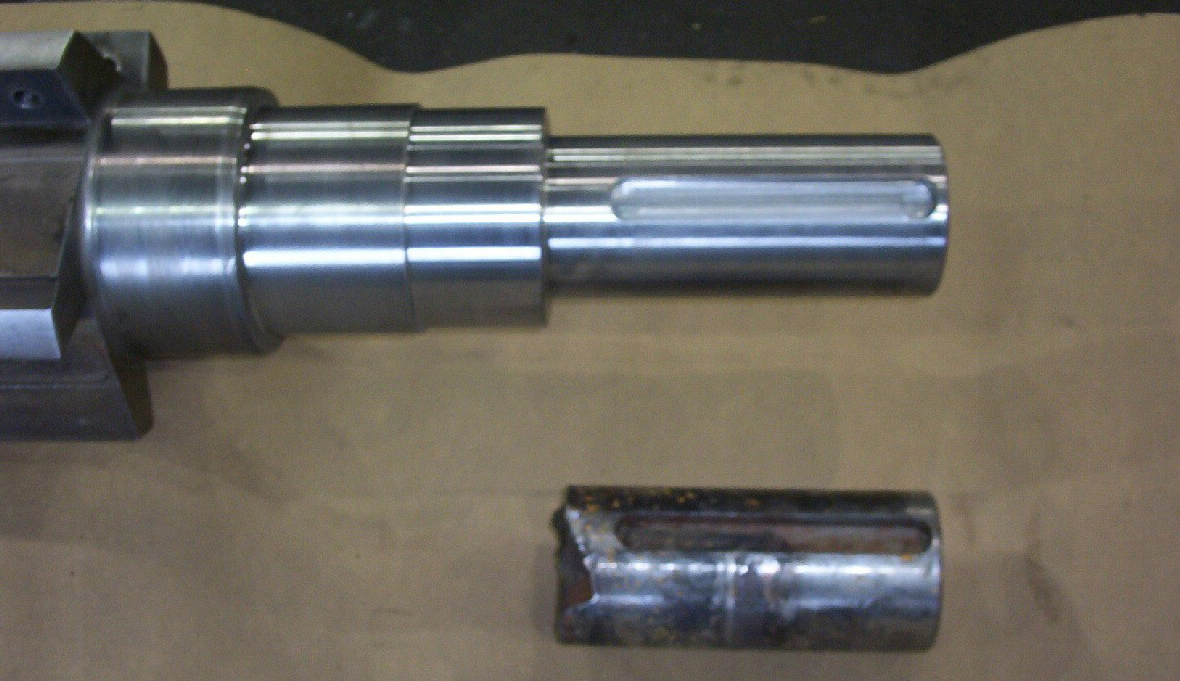 Large granulator shaft broken end - stubbed new end & repaired bearing ...