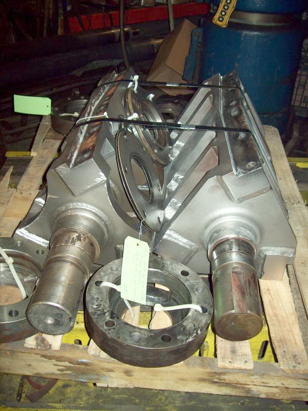 Granulator shafts - rebuilt bearing areas - BMR Group